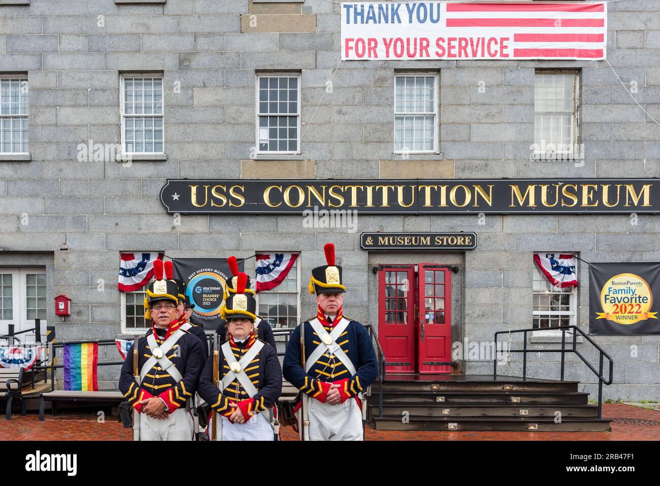 Uss constitution 1812 marine guard hi-res stock photography and images ...