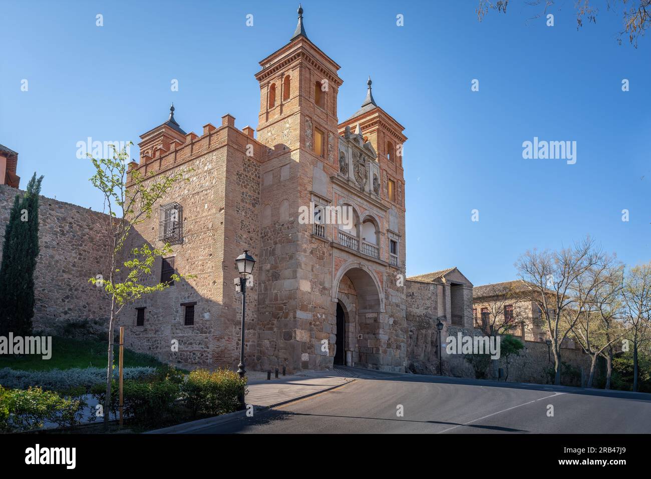 Puerta del Cambron Gate - Toledo, Spain Stock Photo - Alamy