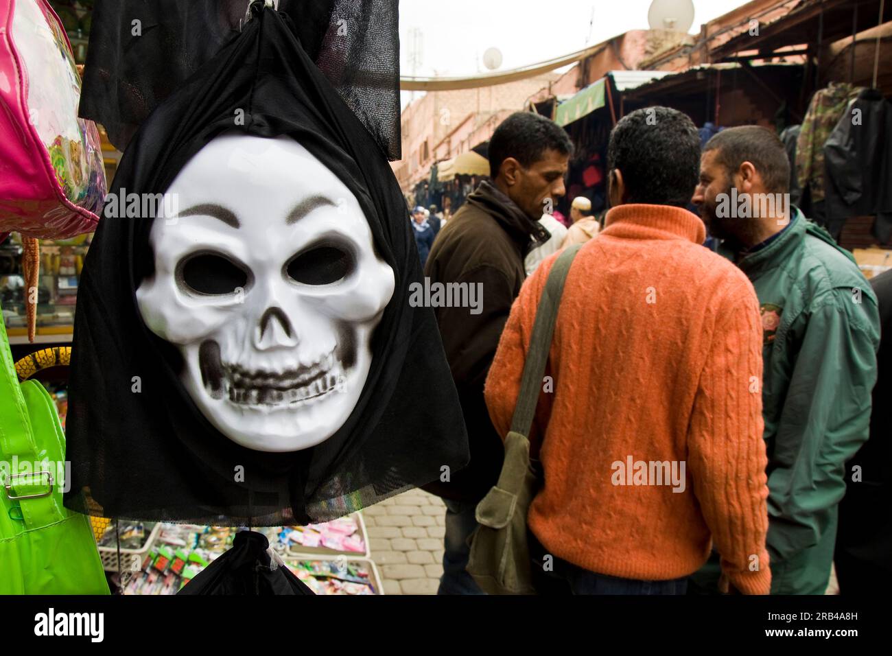 Morocco marrakech mask hi-res stock photography and images - Alamy