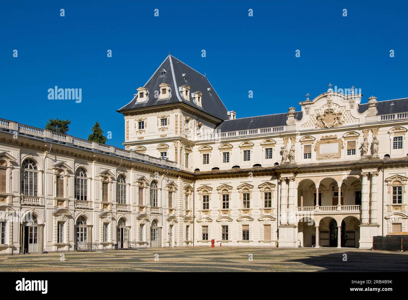 Piedmont castles hi-res stock photography and images - Alamy