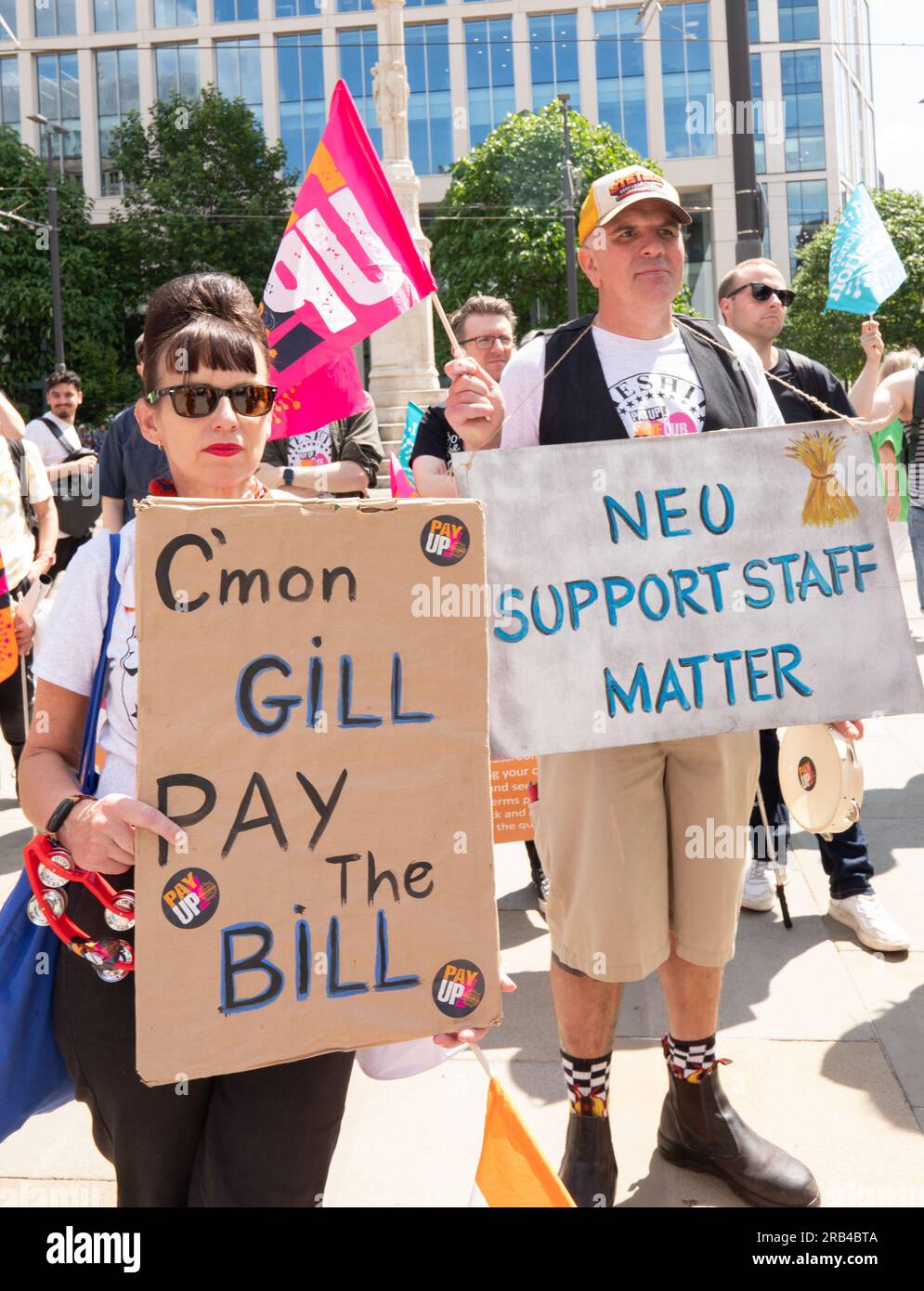 Unison bus hi-res stock photography and images - Alamy