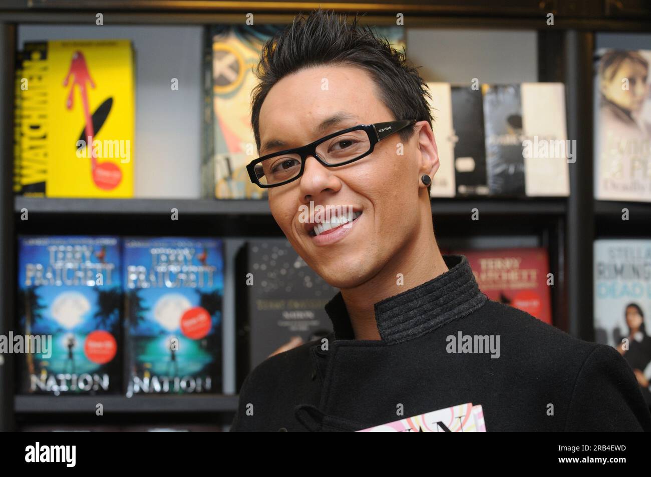 Gok wan celebrity hi-res stock photography and images - Alamy