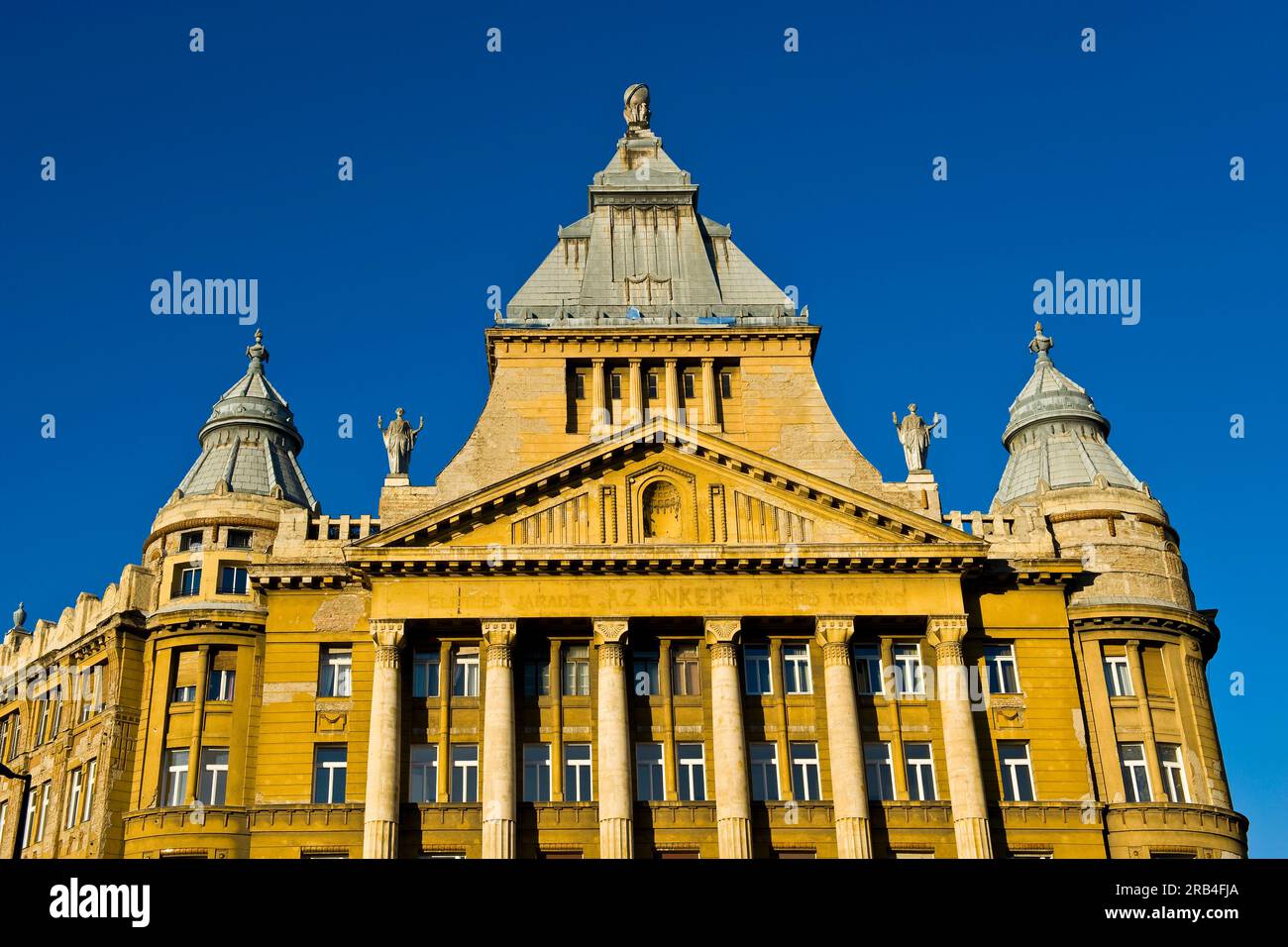 Hungary, Budapest, traditional building Stock Photo - Alamy