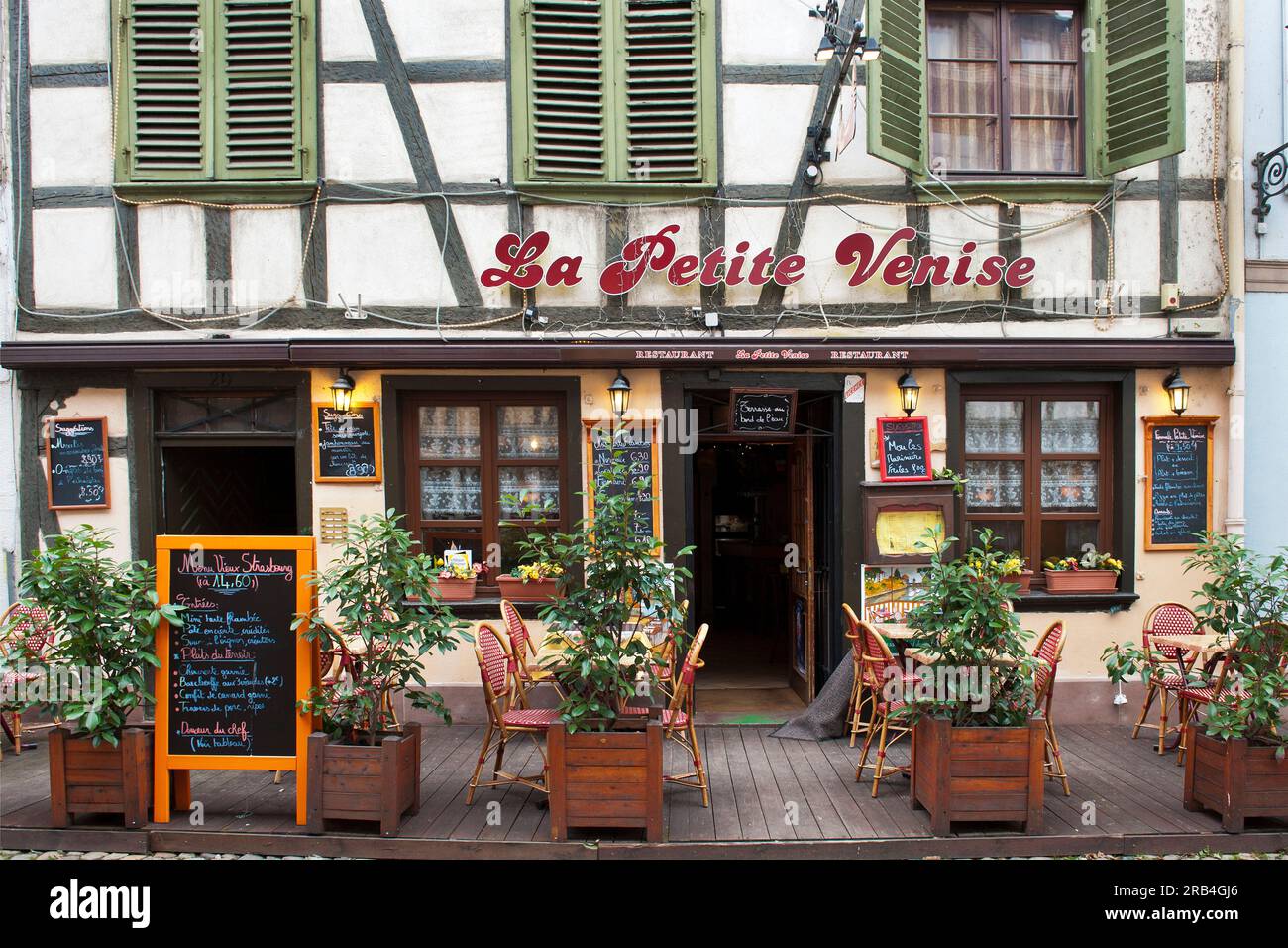 Restaurant la petite venise hi-res stock photography and images - Alamy