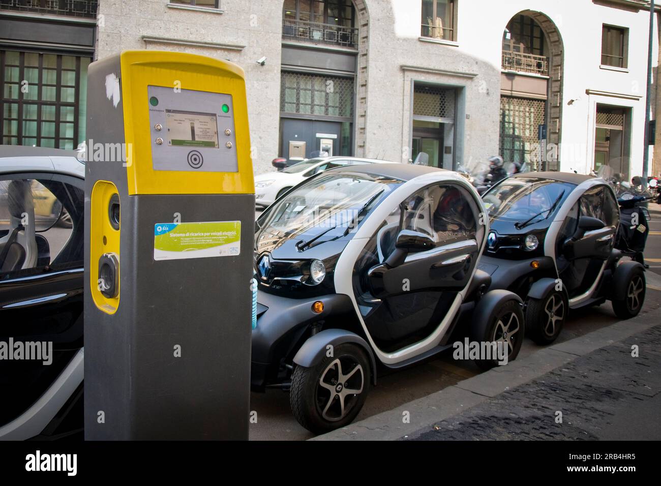 Car distributor hi-res stock photography and images - Alamy