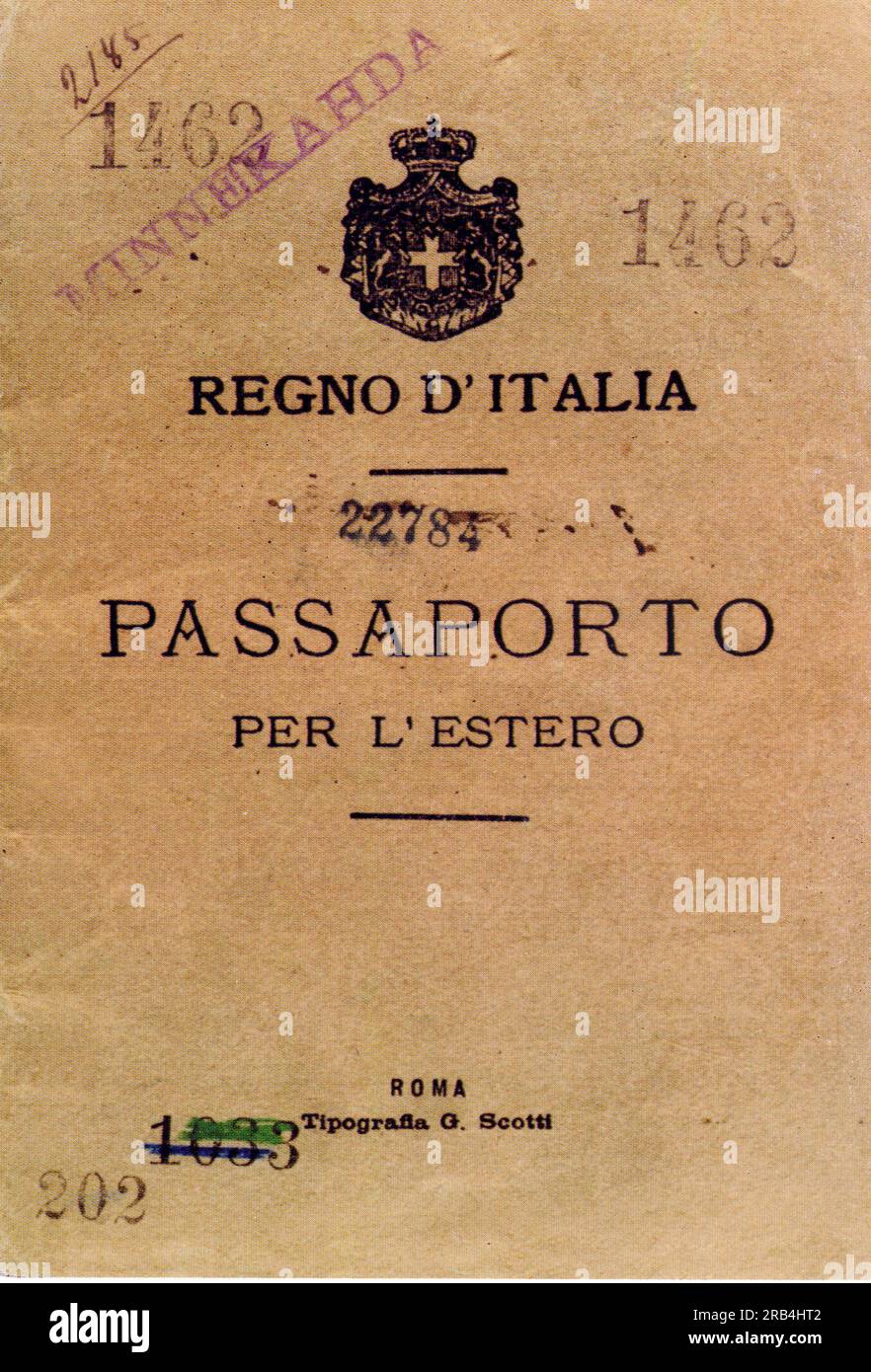Italian passport. Regno d'Italia 1922 Stock Photo - Alamy