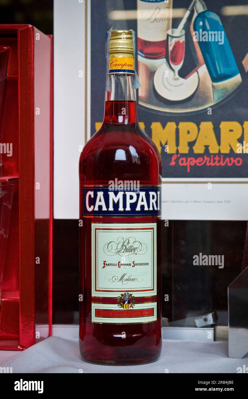 Campari bottle hi-res stock photography and images - Alamy