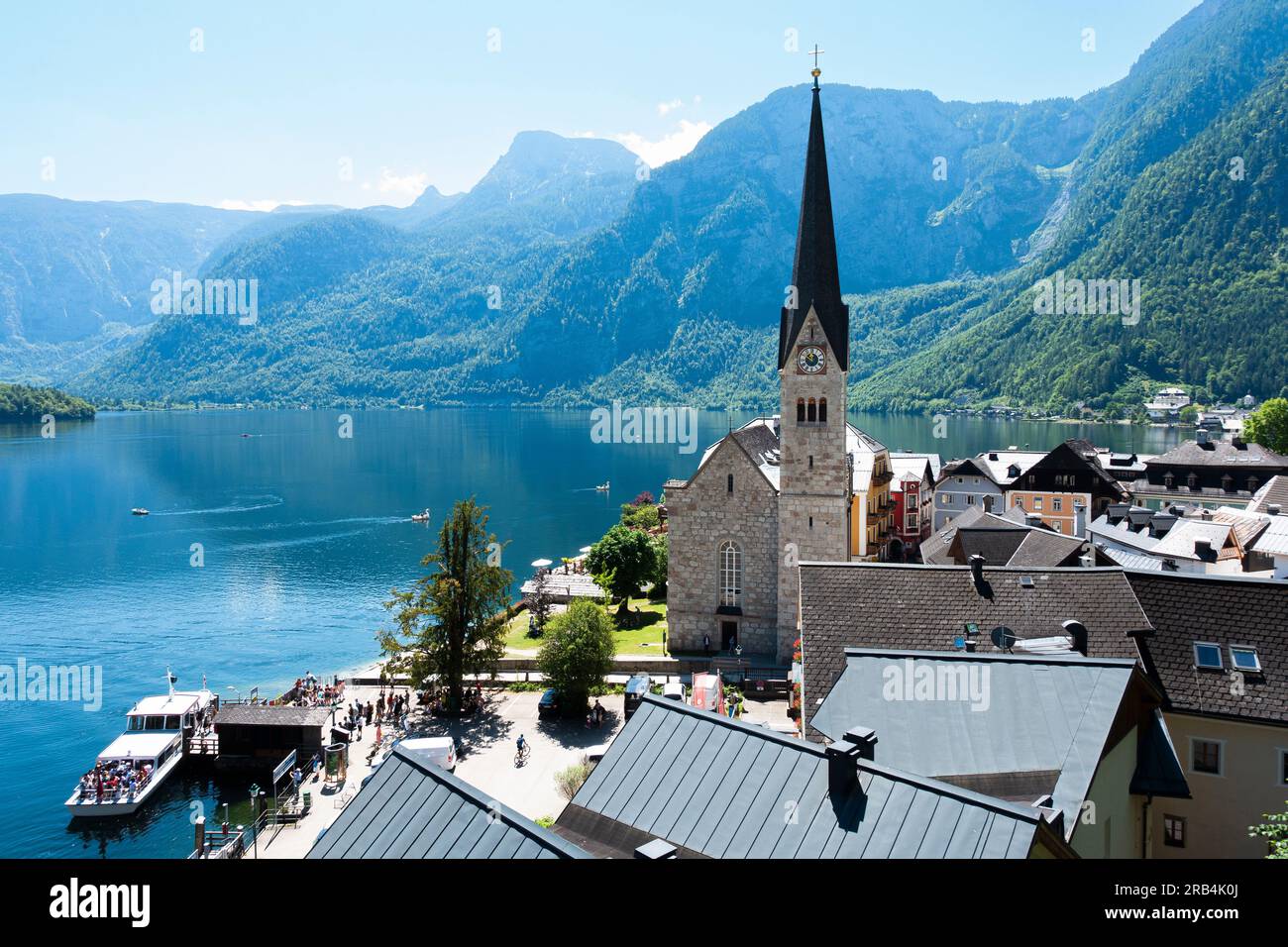 The view on Hallstatt town and the lake Hallstatter See on Traun River ...