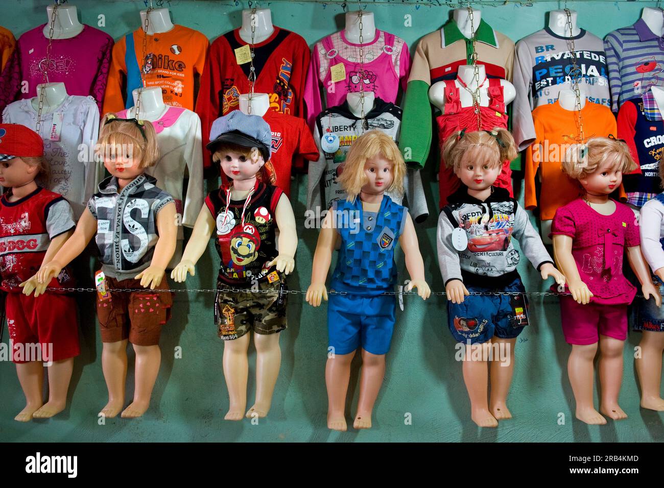 Clothing bazaar hi-res stock photography and images - Alamy