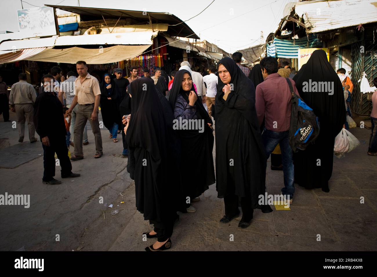Kerman bazaar hi-res stock photography and images - Alamy