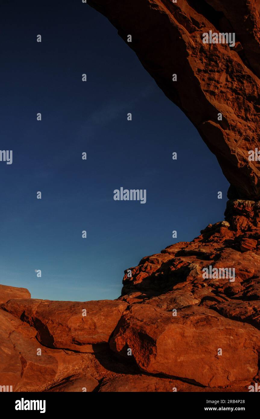 Moon through arch hi-res stock photography and images - Alamy