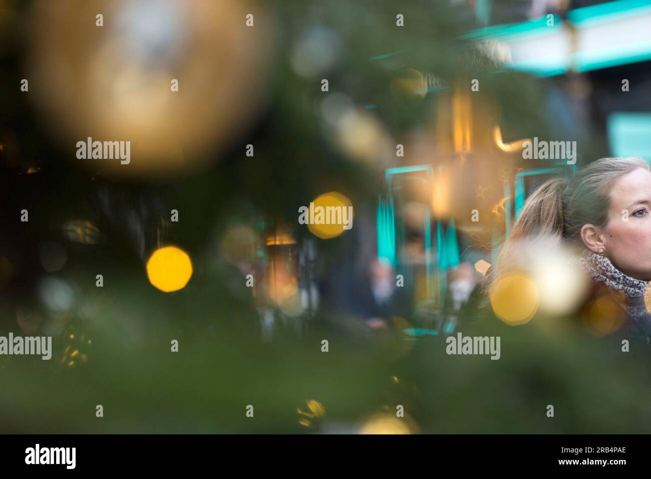 Shoppers walk in central London Stock Photo - Alamy