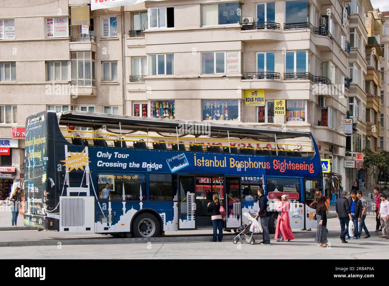 Tourist bus. taksim square. Istanbul. Turkey Stock Photo - Alamy