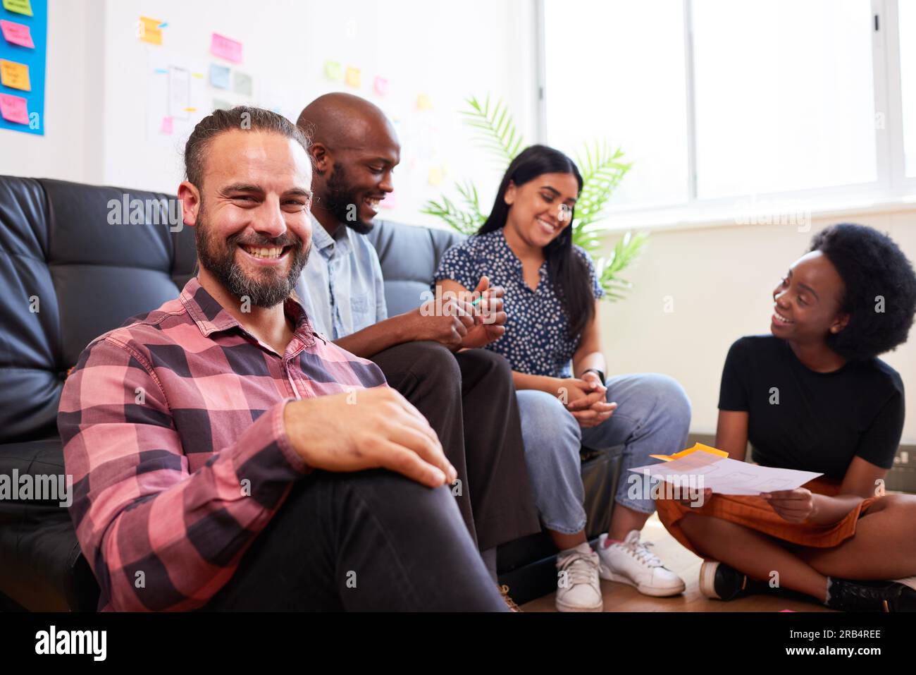 Informal layout hi-res stock photography and images - Alamy