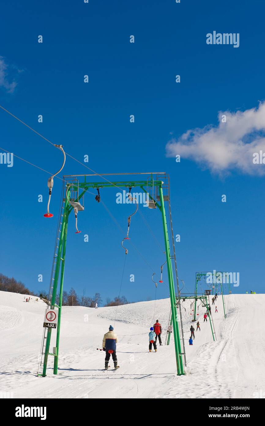 Platter lift hi-res stock photography and images - Alamy