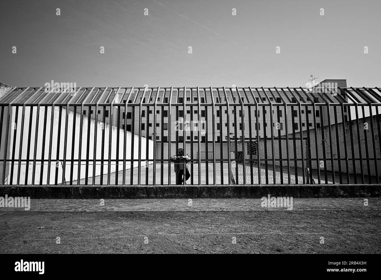 Open air prison hi-res stock photography and images - Alamy