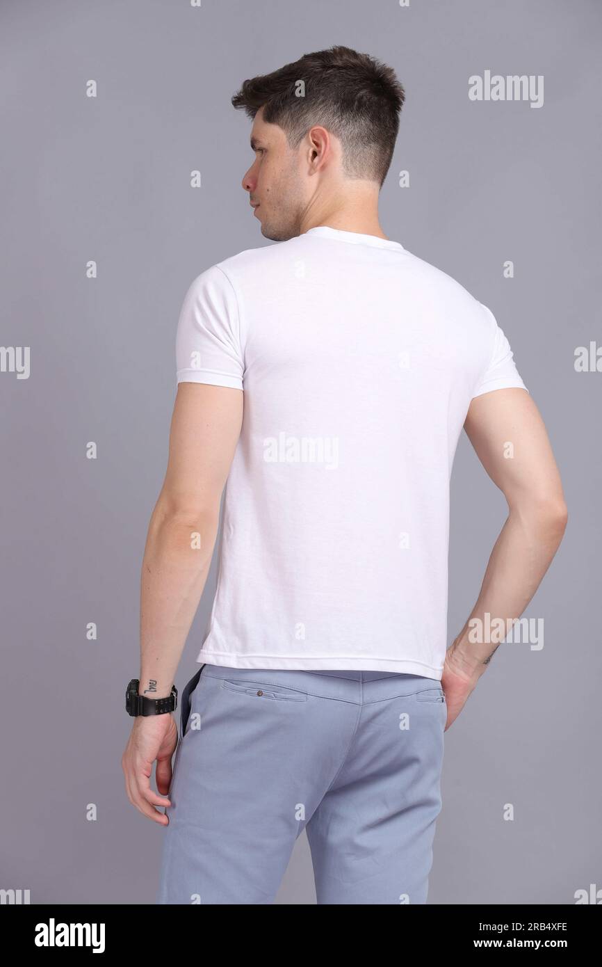 Fashion model in graphic tee hi-res stock photography and images - Alamy