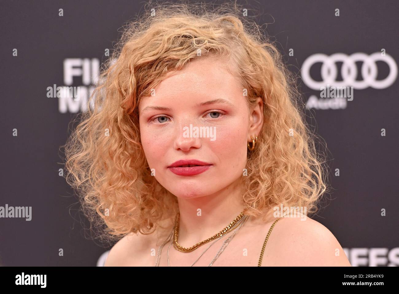 Luisa-Celine Gaffron (actress), single image, cropped single motif, portrait, portrait, portrait ...