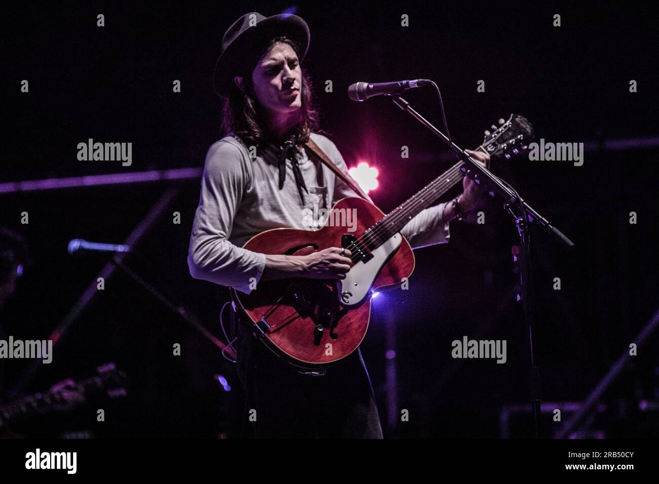 James bay singer 2023 hi-res stock photography and images - Alamy