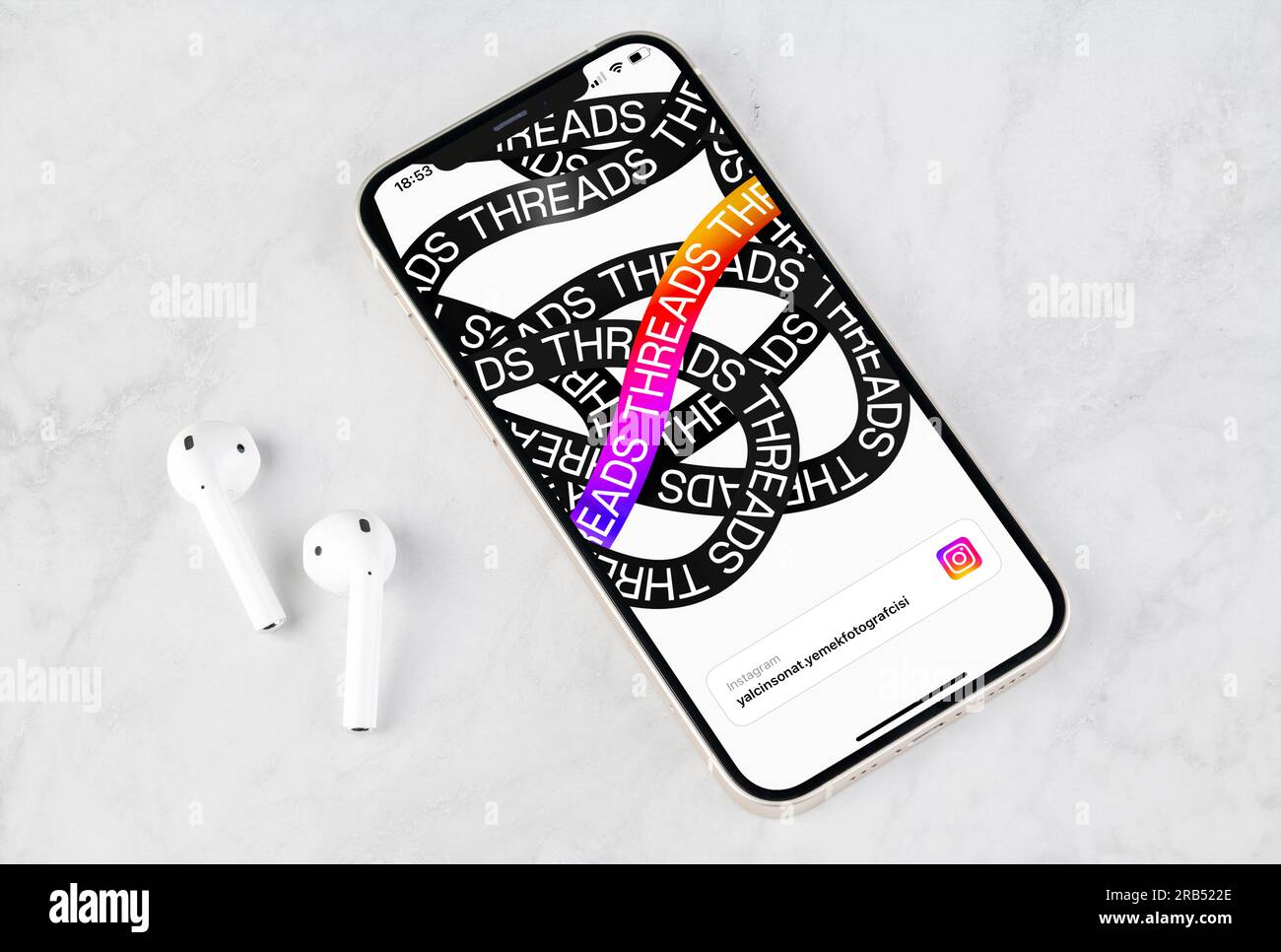 App store logo hi-res stock photography and images - Alamy