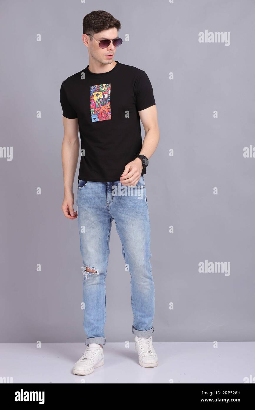 Men's T-Shirt Model Stock Photo - Alamy