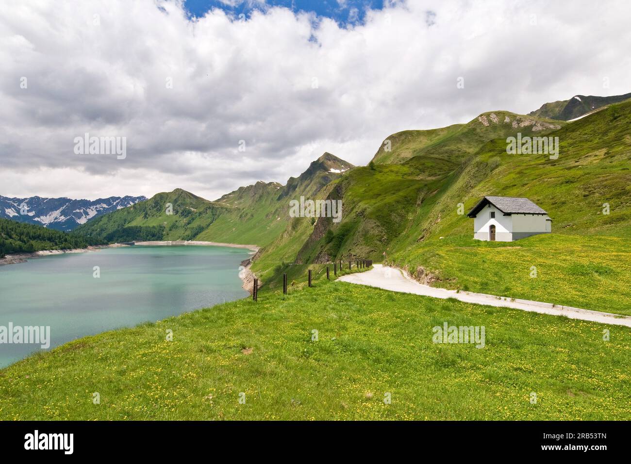 Ritom lake. quinto. priora valley. Switzerland Stock Photo - Alamy