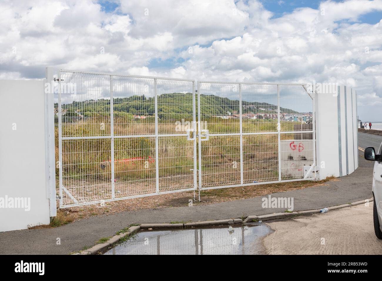 The entrance to the now cancelled building development on Princes ...