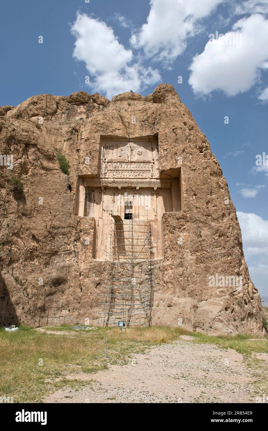 Iran. Naqsh-e Rustam archaeological site Stock Photo - Alamy