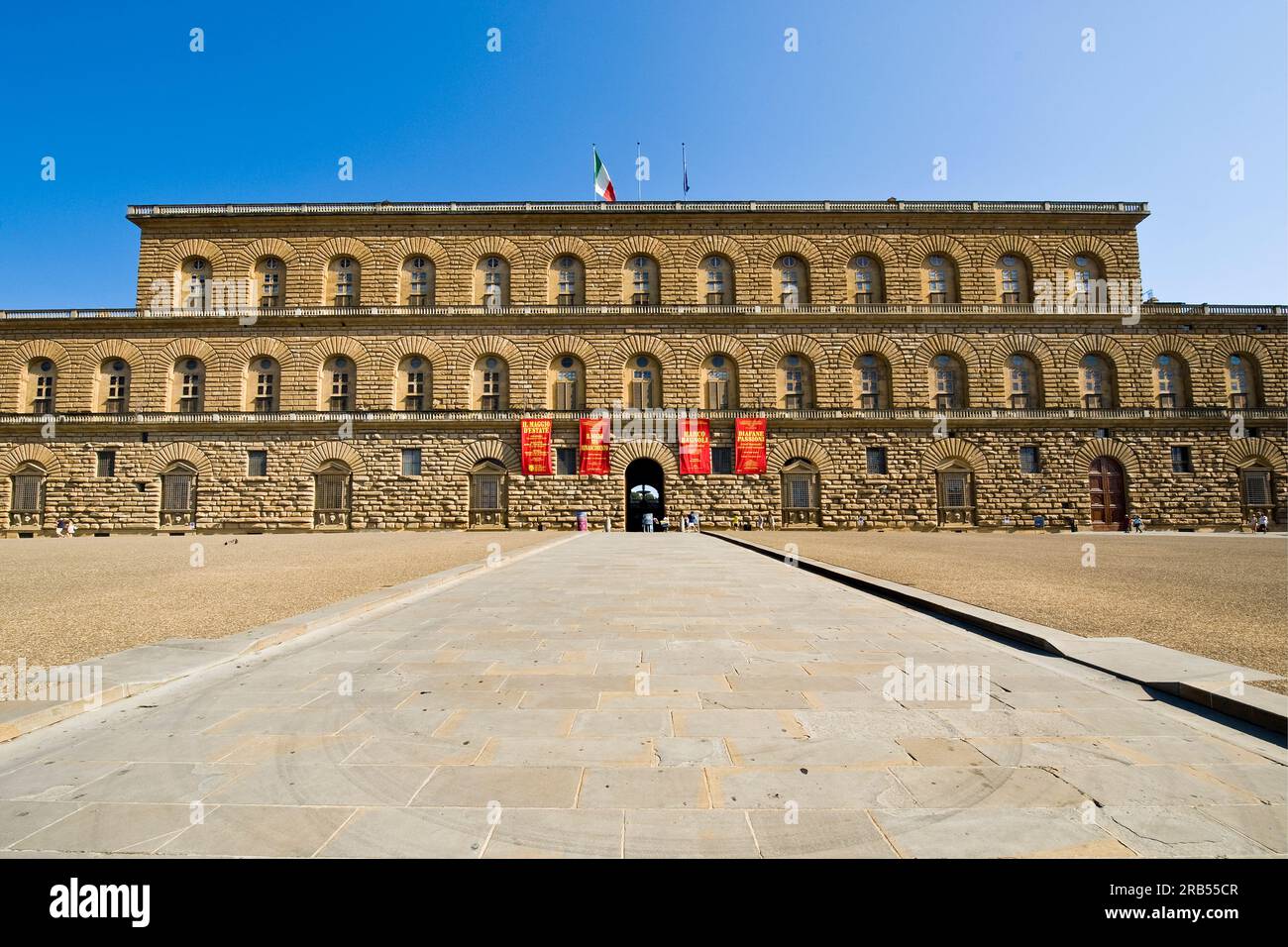 Palazzo pitti. Florence. Italy Stock Photo - Alamy