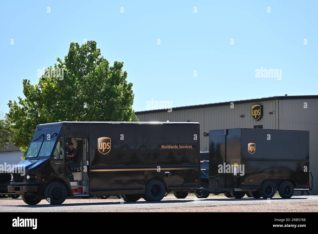 Santa Fe, United States. 07th July, 2023. A UPS truck leaves a UPS ...
