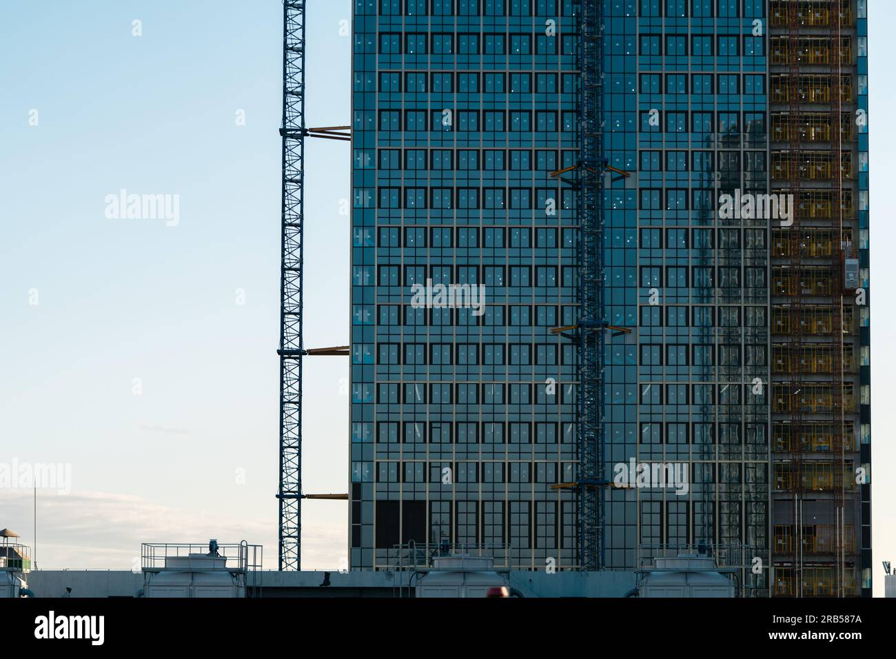 A part of the exterior of Seoul Modern Building Stock Photo - Alamy