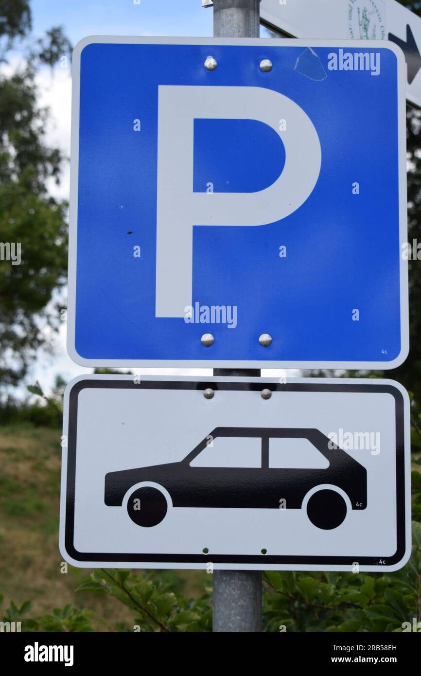 car parking sign Stock Photo - Alamy
