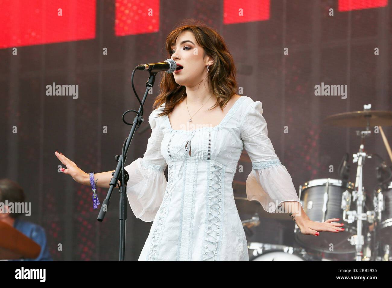 Paul young uk pop singer hi-res stock photography and images - Alamy