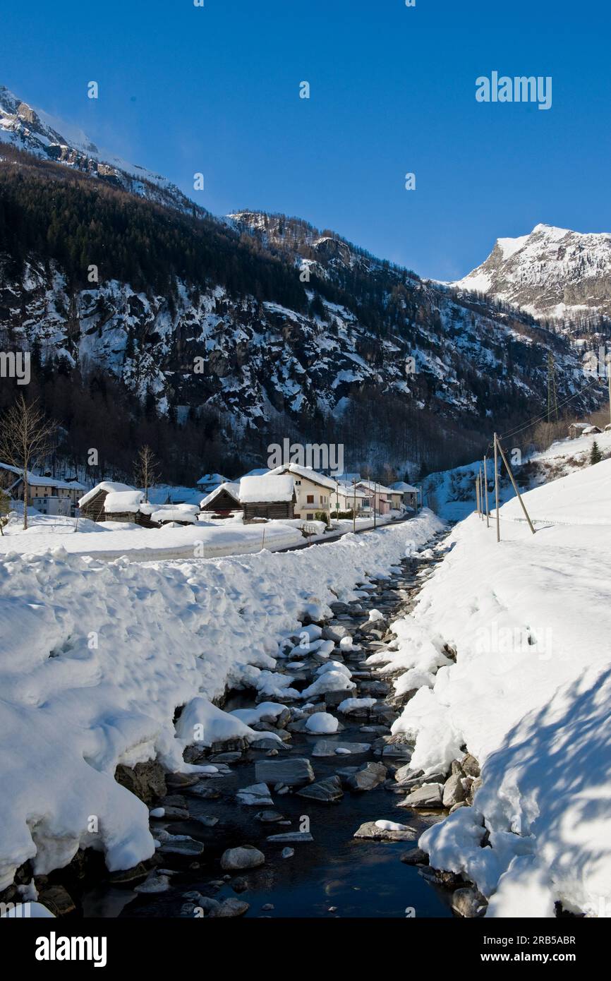 Val peccia hi-res stock photography and images - Alamy
