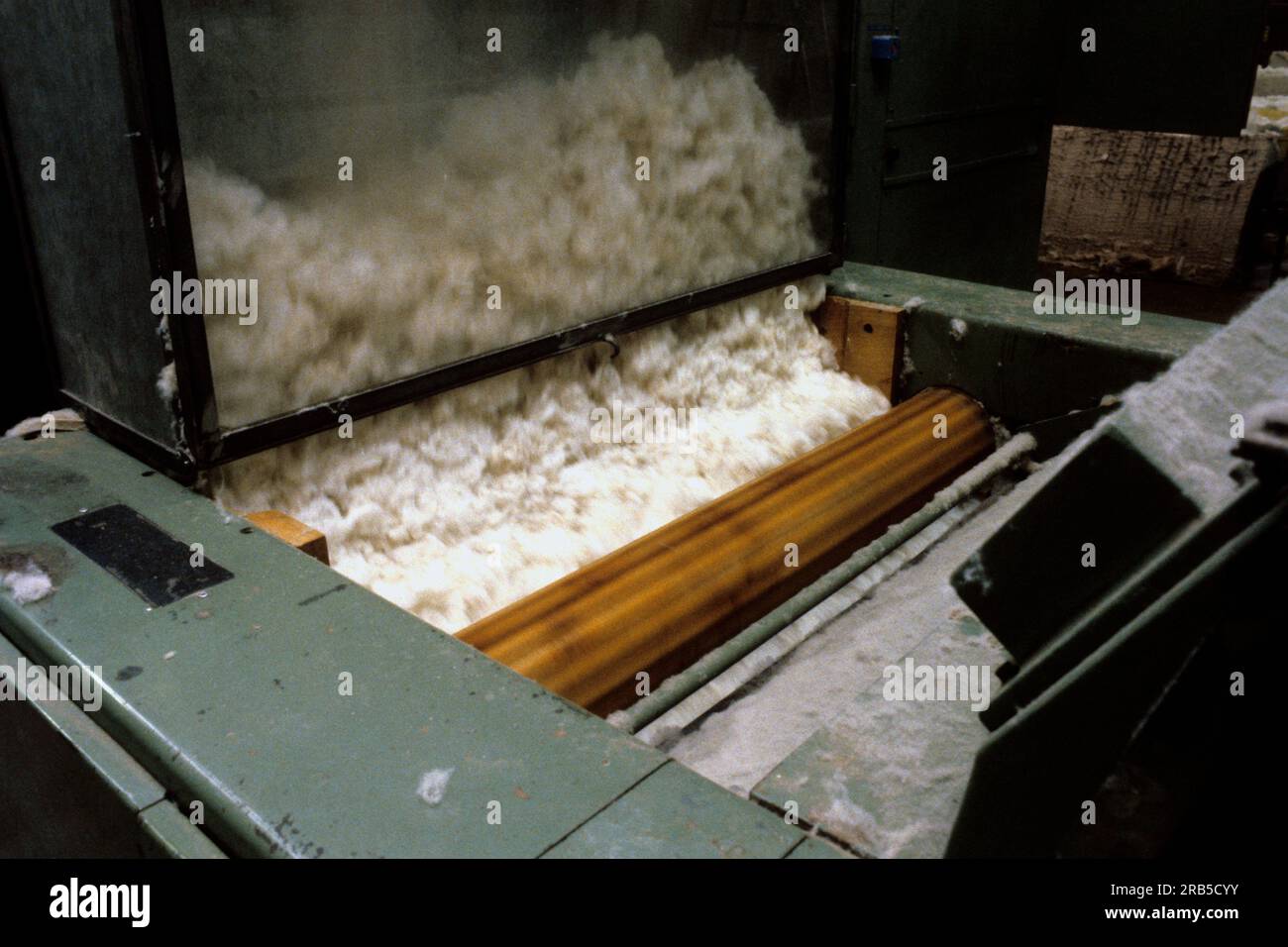 Cotton carding machine cotton hi-res stock photography and images - Alamy
