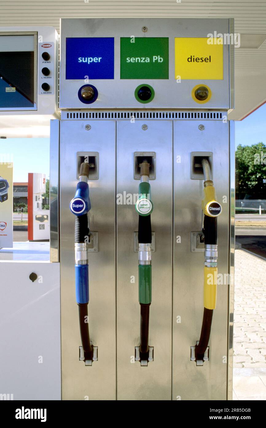 Refuelling pump hi-res stock photography and images - Alamy