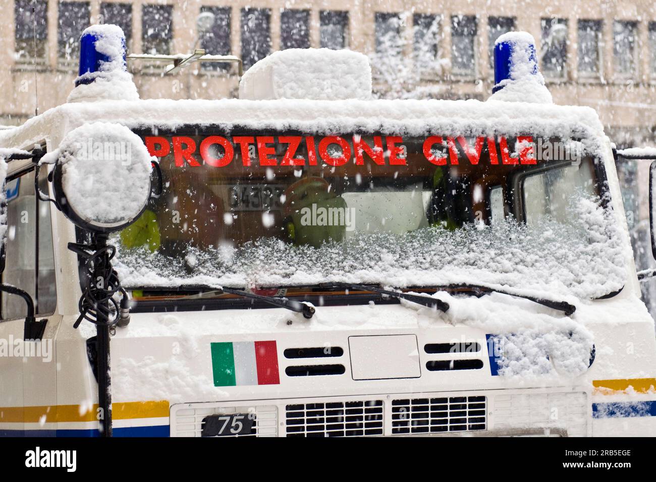 Snowfall in Lombardy. 2009 Italy Stock Photo - Alamy