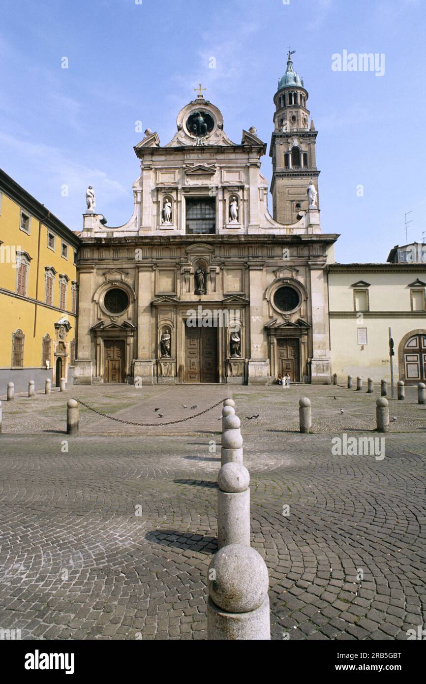 Abbey of san giovanni evangelista hi-res stock photography and images ...