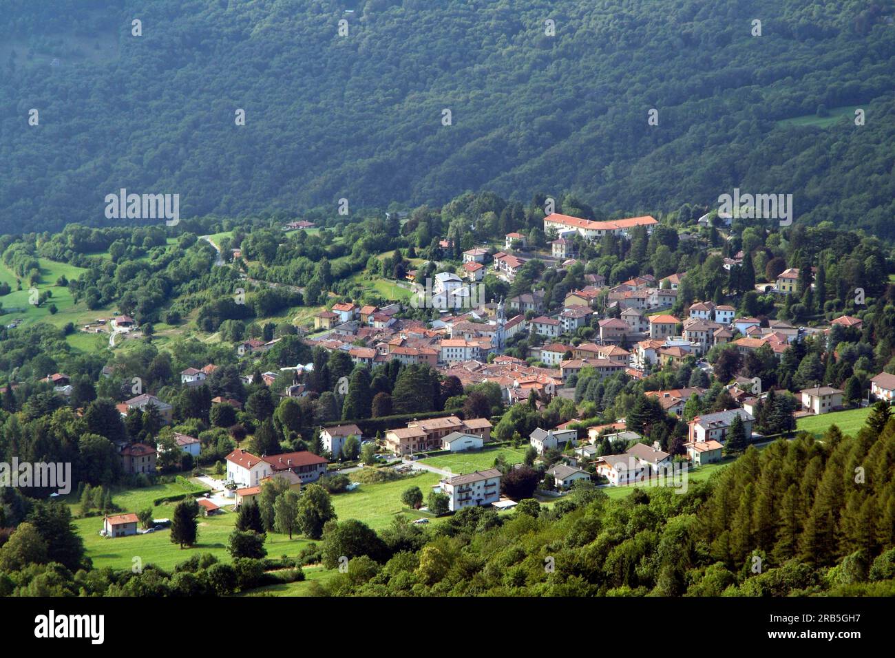 Sormano hi-res stock photography and images - Alamy