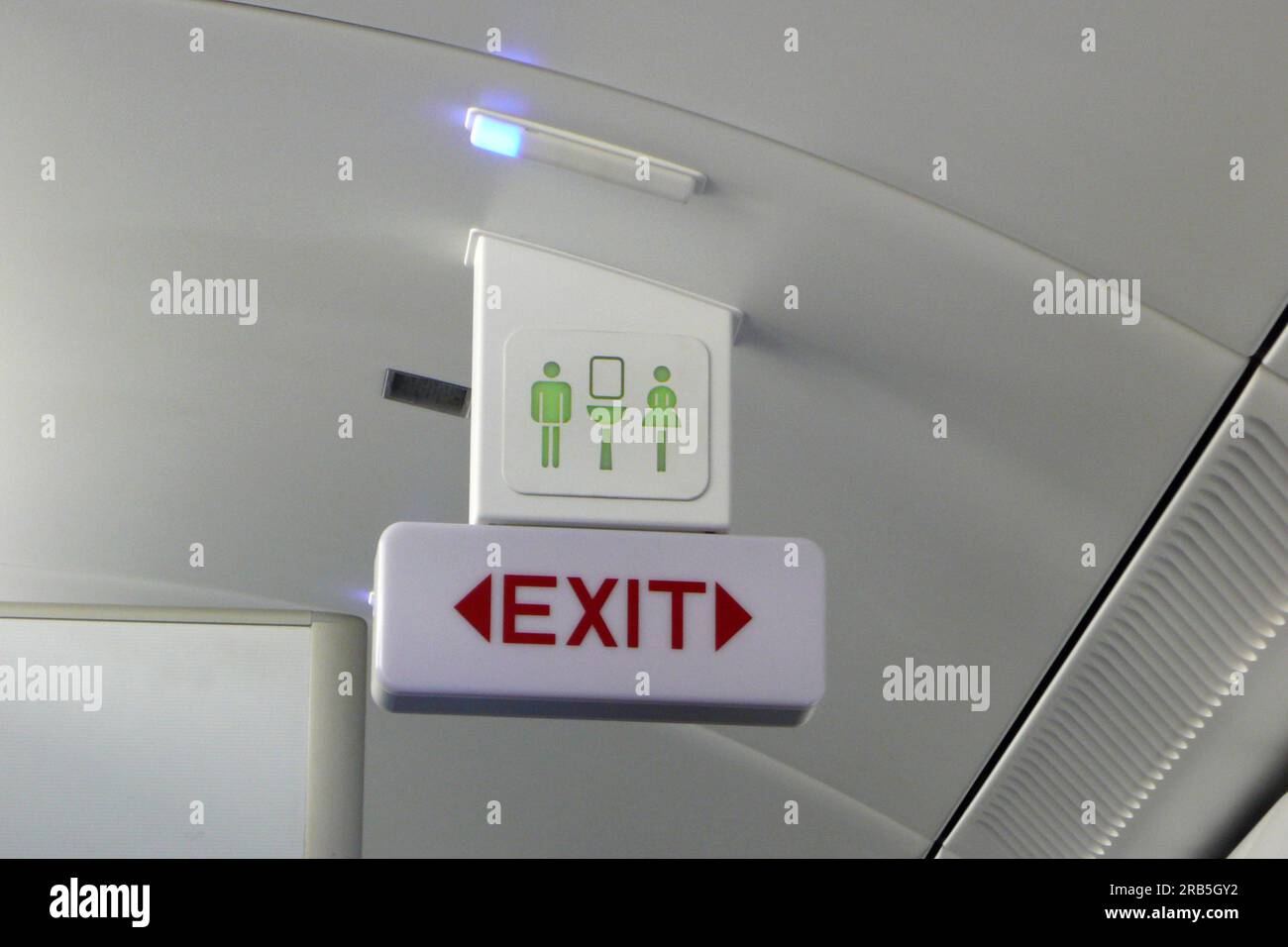 Plane toilet sign hi-res stock photography and images - Alamy