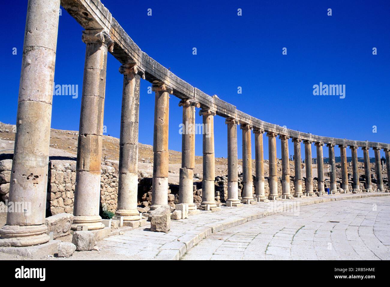 The Oval Square. Roman Ruins. Jerash. Jordan. Asia Stock Photo - Alamy