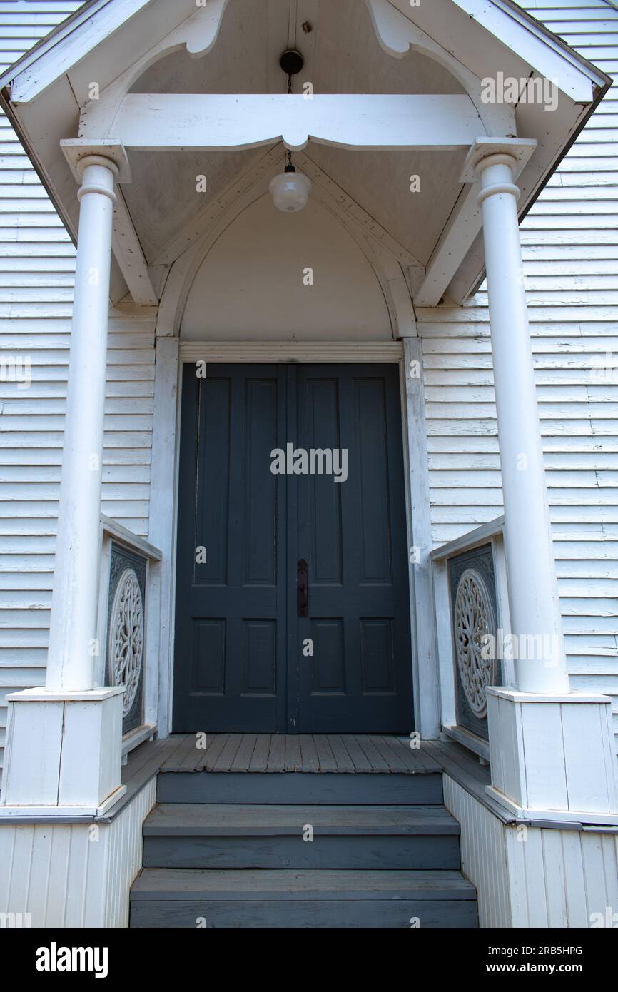 White entrance door chapel hi-res stock photography and images - Alamy