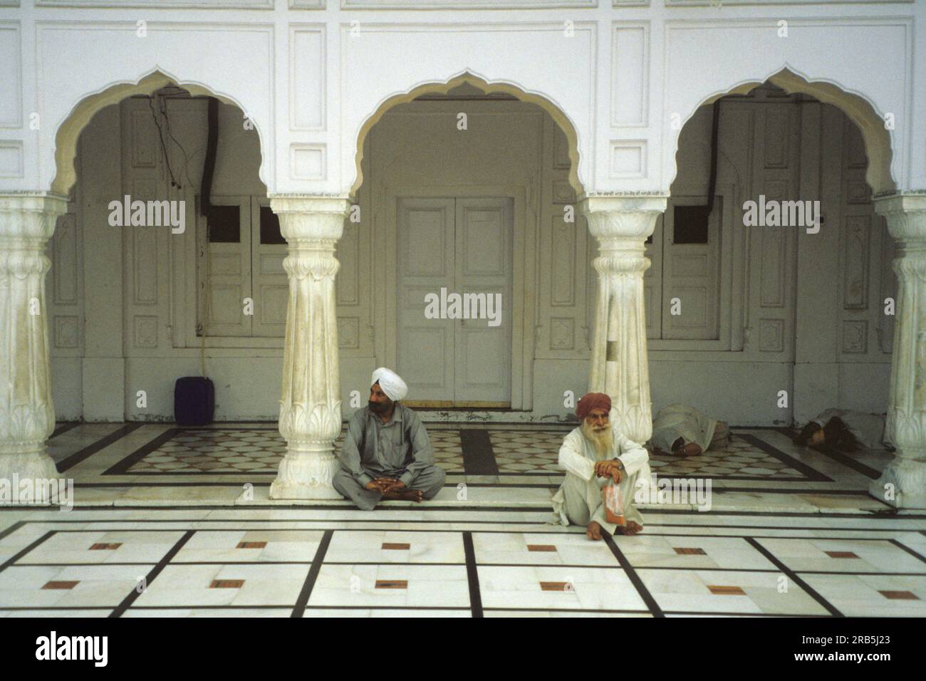 India horizontal hi-res stock photography and images - Alamy