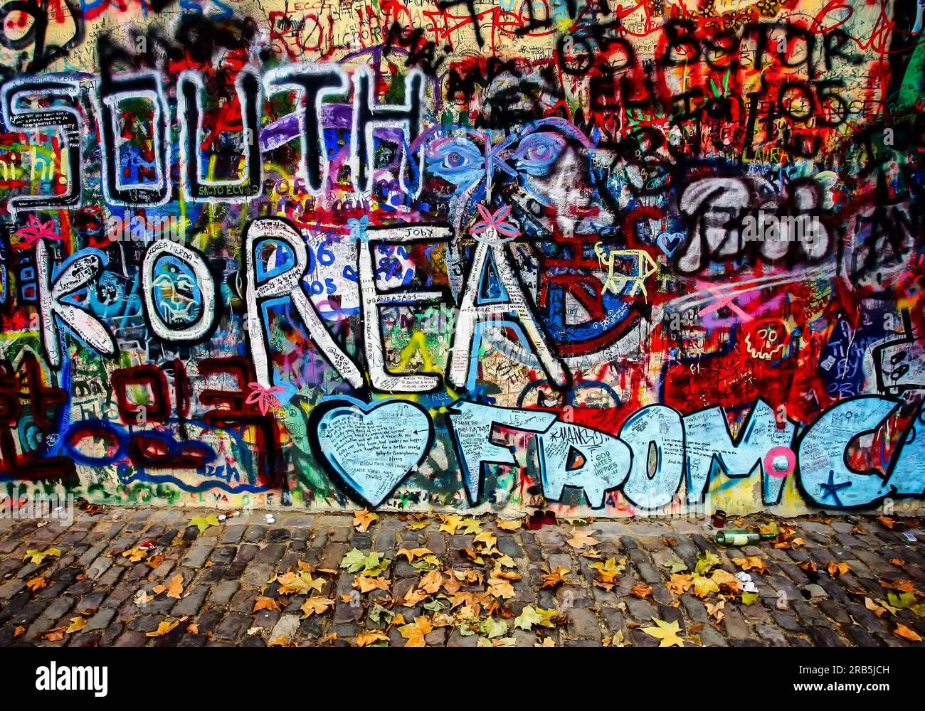 Graffiti sprayed wall in Prague Stock Photo - Alamy