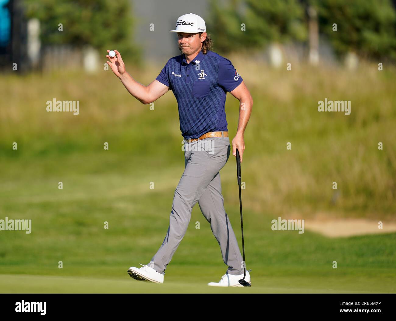 Ripper GC's Cameron Smith acknowledges the crowd after finishing the ...