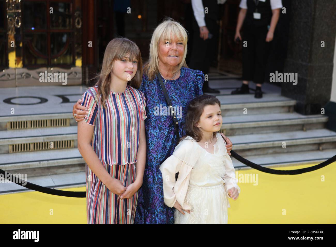 London, UK. Linda Robson and family at The Wizard of Oz musical press ...