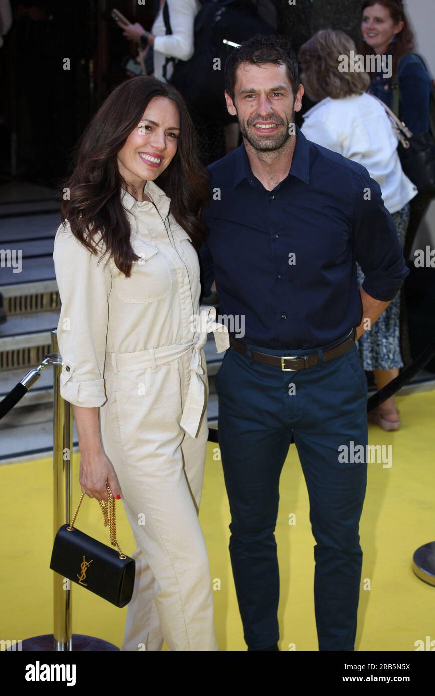 London, UK. Elizabeth Marsland and Kelvin Fletcher at The Wizard of Oz ...