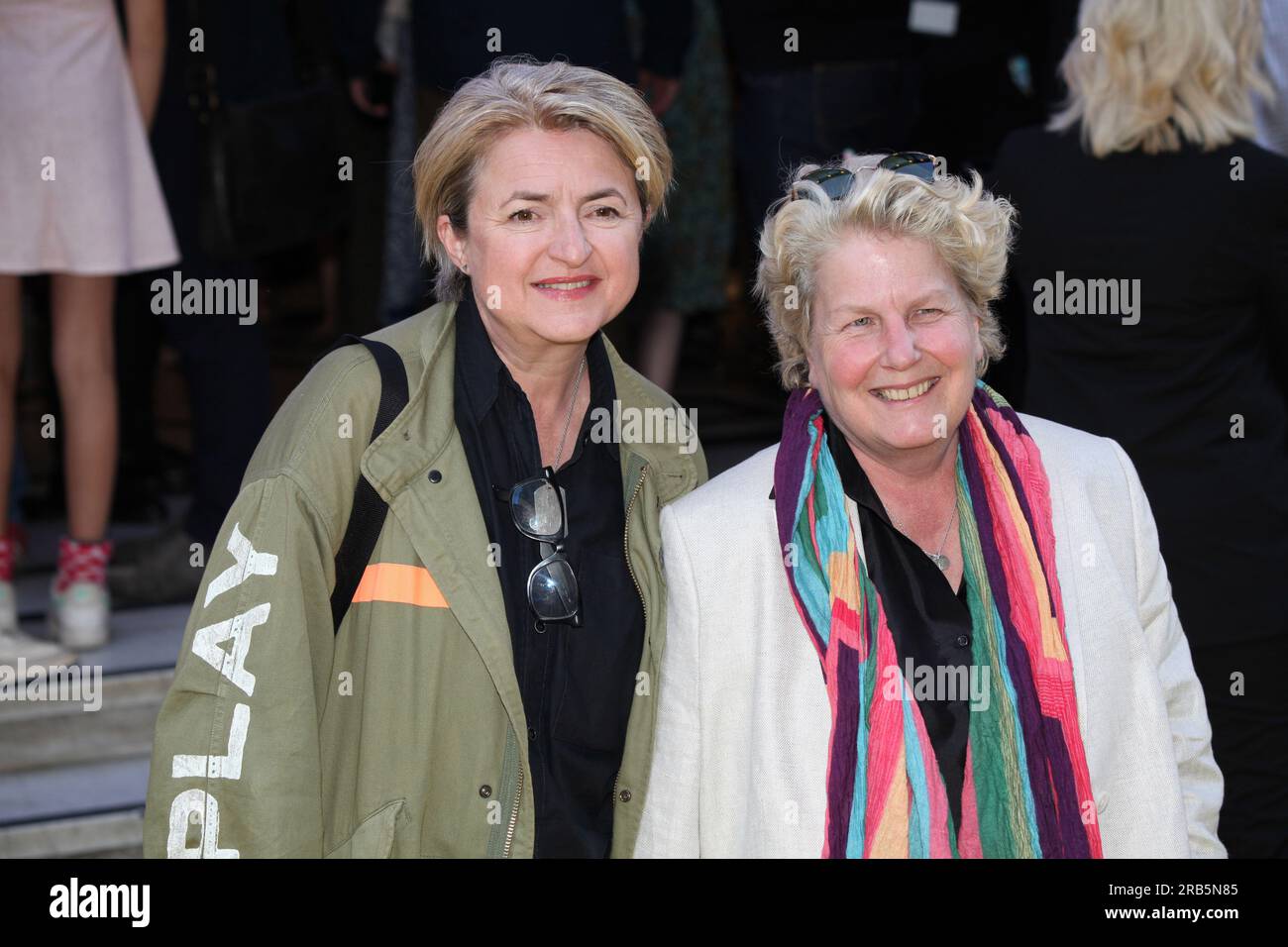London, UK. Debbie Toksvig and Sandi Toksvig at The Wizard of Oz ...