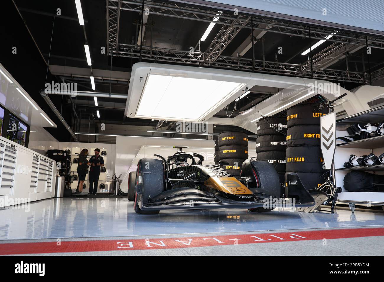Apxgp car hi-res stock photography and images - Alamy