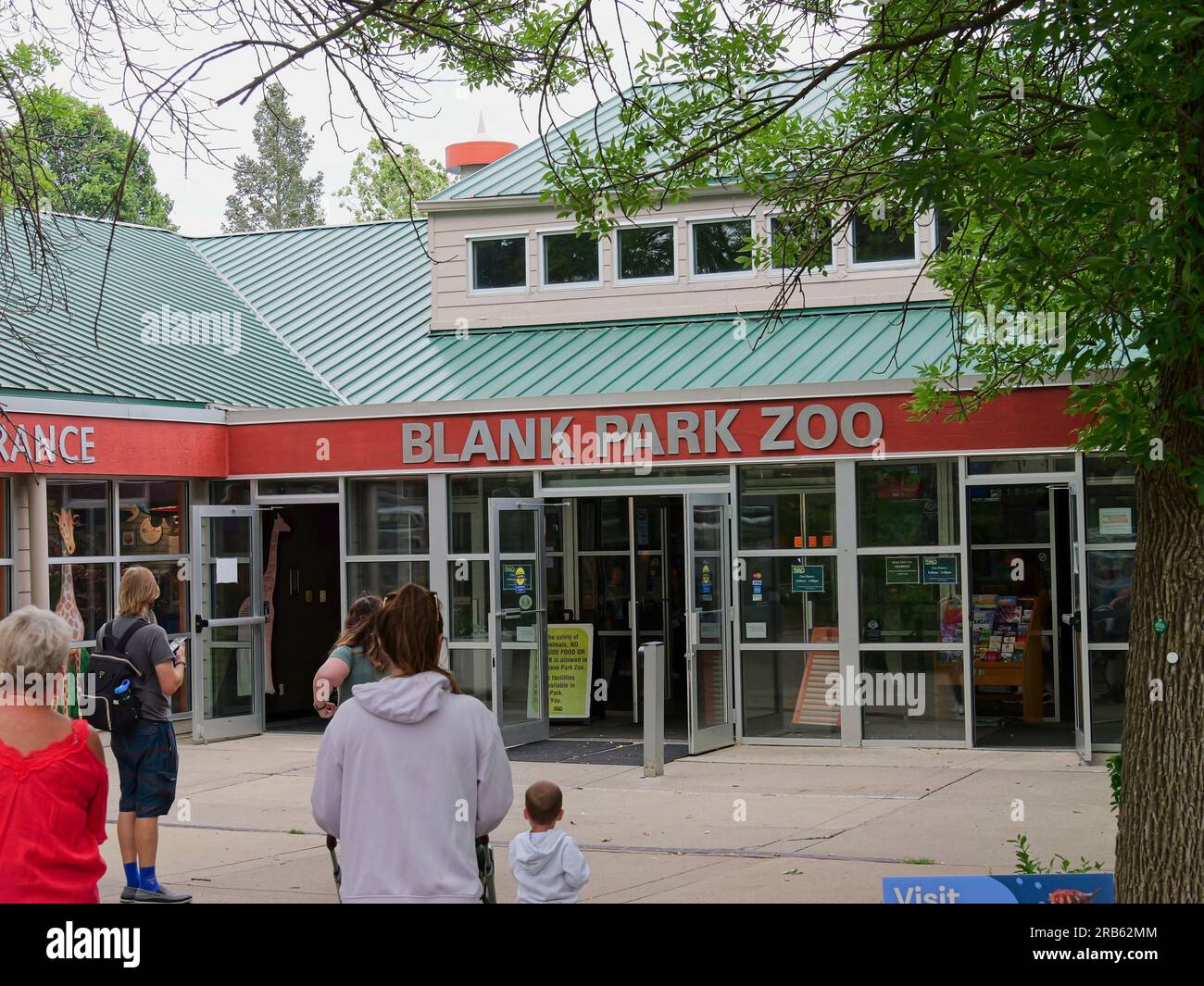 Blank park zoo hi-res stock photography and images - Alamy